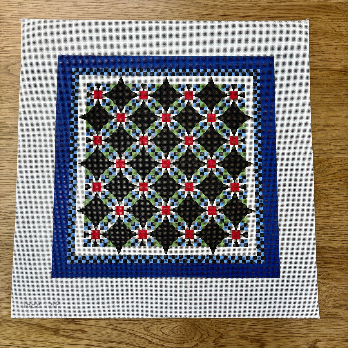 Wedding Ring Star, 14" Quilt - 13 mesh – Susan Roberts Needlepoint