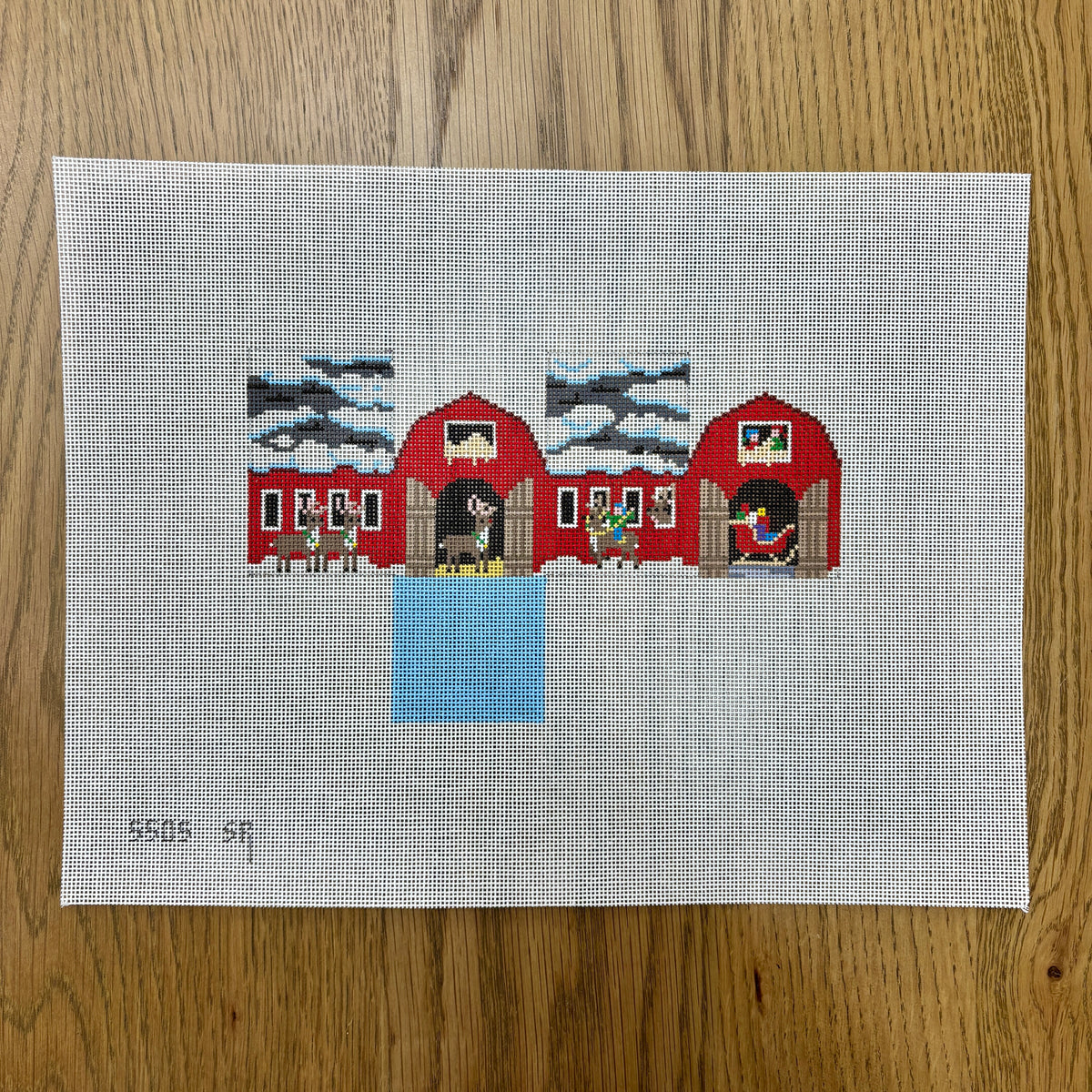 Reindeer Barn, Mini House - 18 mesh – Susan Roberts Needlepoint