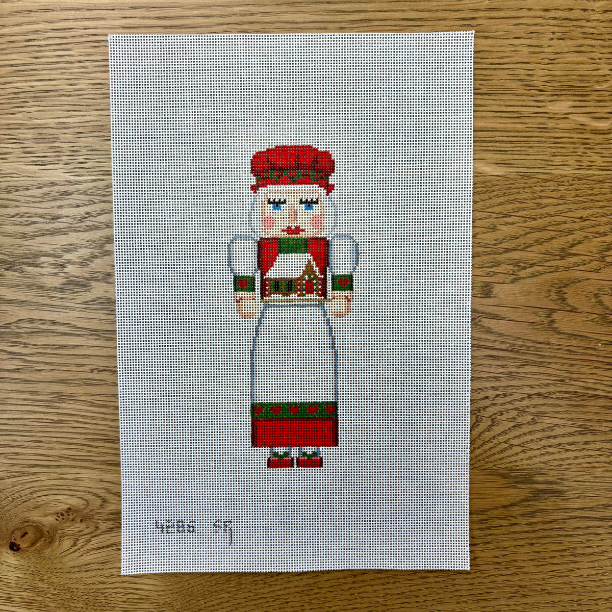 Nutcracker, Mrs. Claus with Gingerbread - 18 mesh – Susan Roberts ...